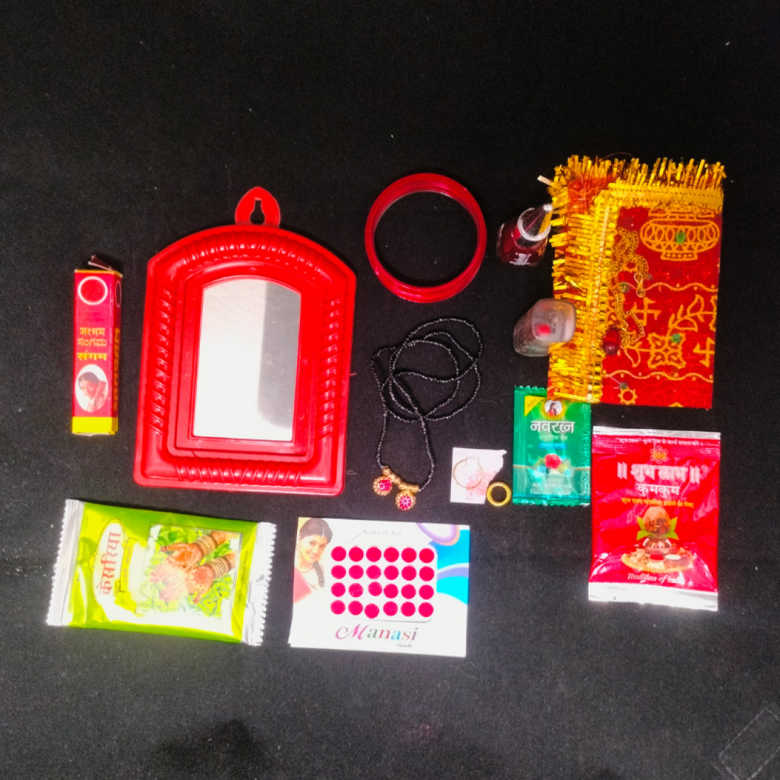 Matarani Solah Shringar Set of 16 Items, Devi Shringar kit for Pooja ...
