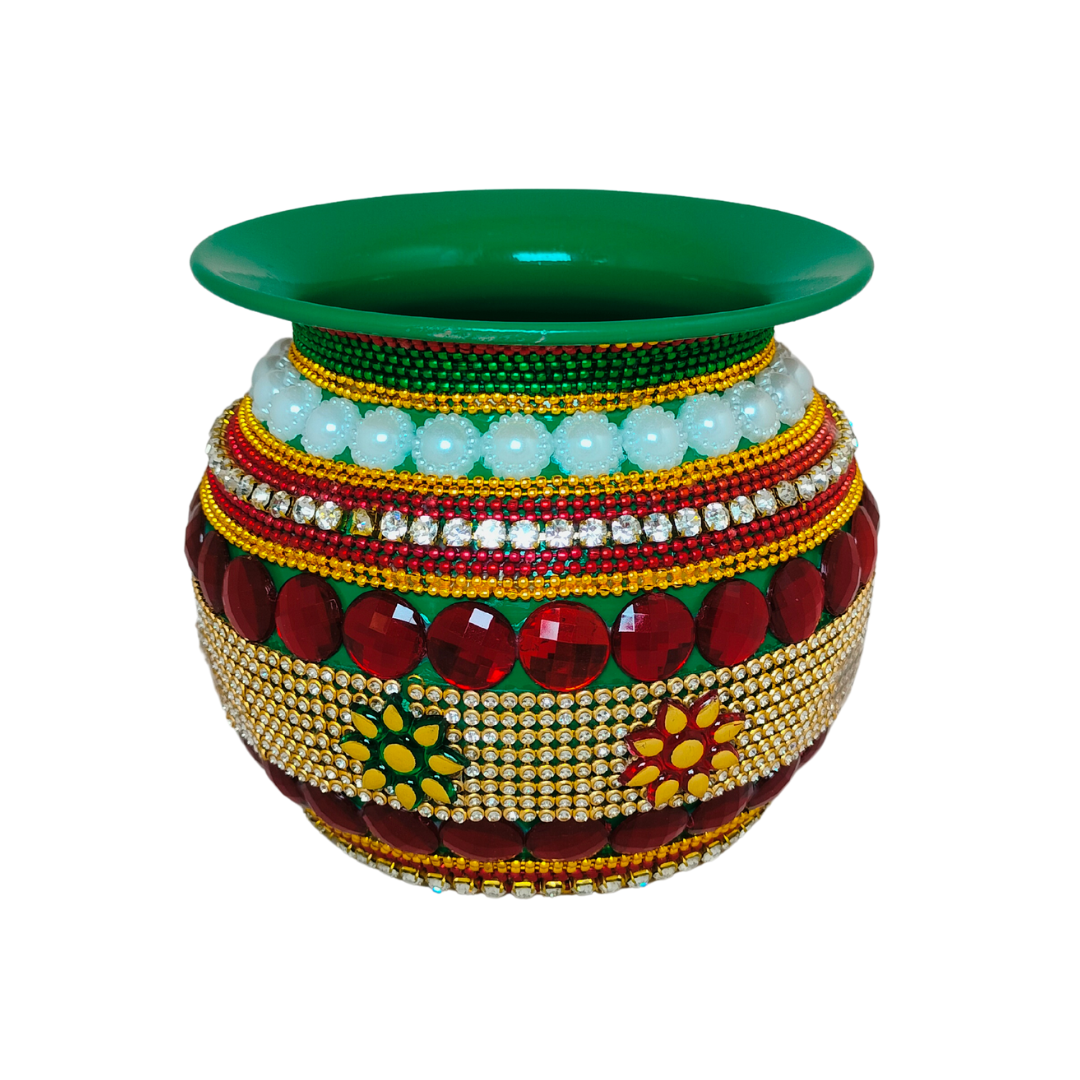 Wedding kalash decoration | Beachweddingtips.com
