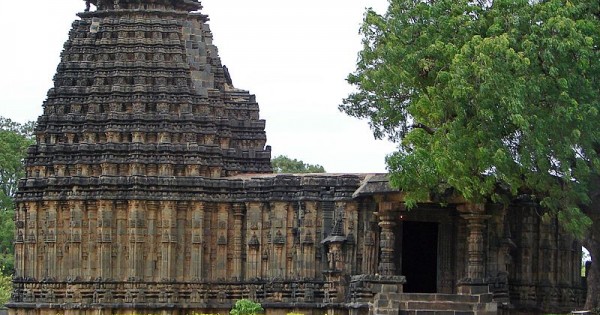 Doddabasappa Temple, Dambal,Darshan Information