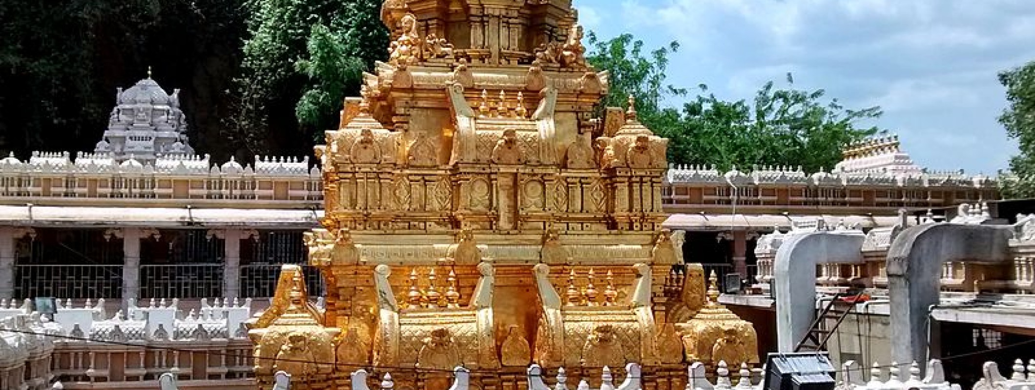 Kanaka Durga Temple,Darshan Information