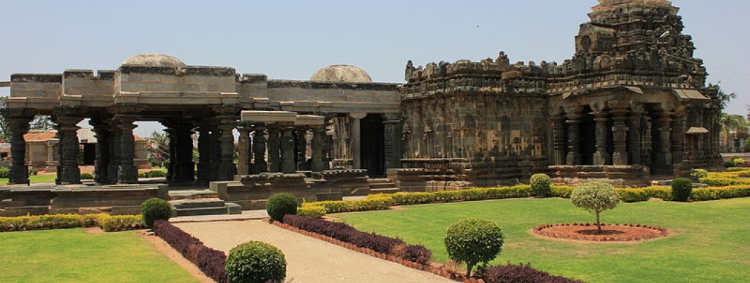 Mahadeva Temple, Itagi,Darshan Information