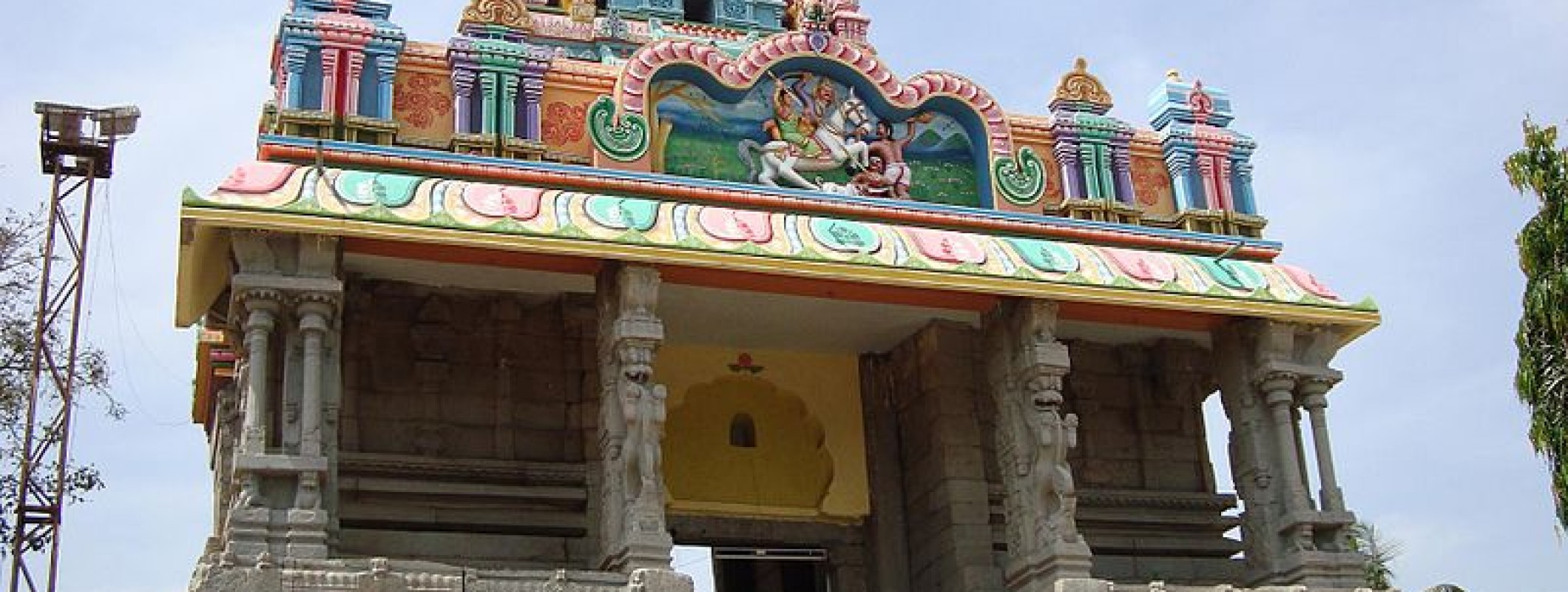 Mylara Lingeshwara Temple,Darshan Information