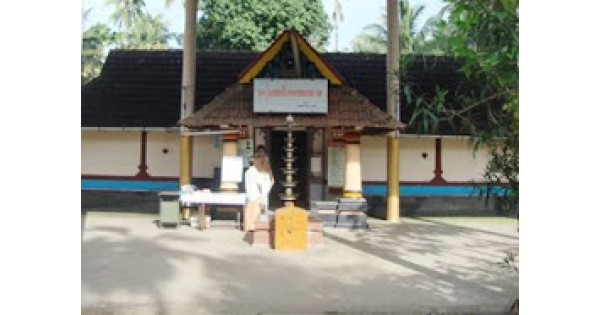 Palluruthy Dhanwanthri Temple,Darshan Information