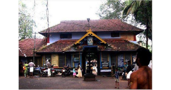 Triprangode Siva Temple,Darshan Information